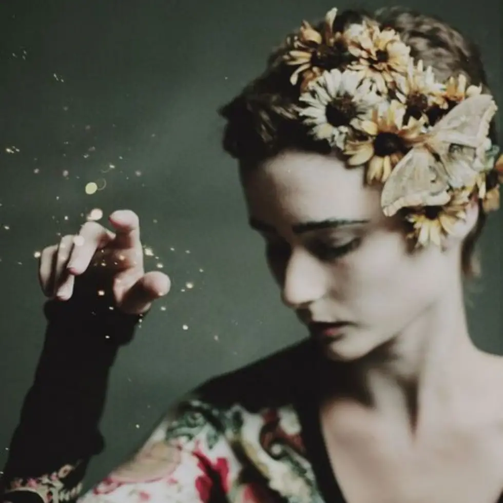 5 Potent Dark Moon Rituals to Soothe, Regenerate & Amplify Your Power ...